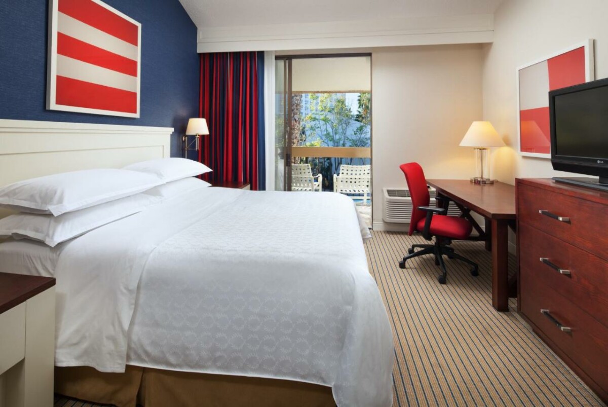 The 10 Best Hotels With Balconies in San Diego